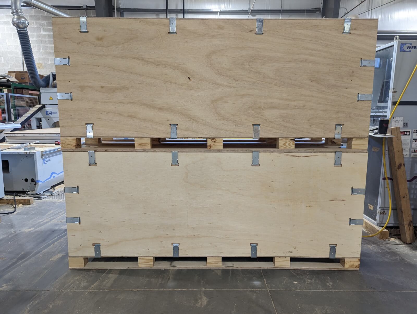 EZ Loc Crates - Delaware Valley Box & Lumber Co